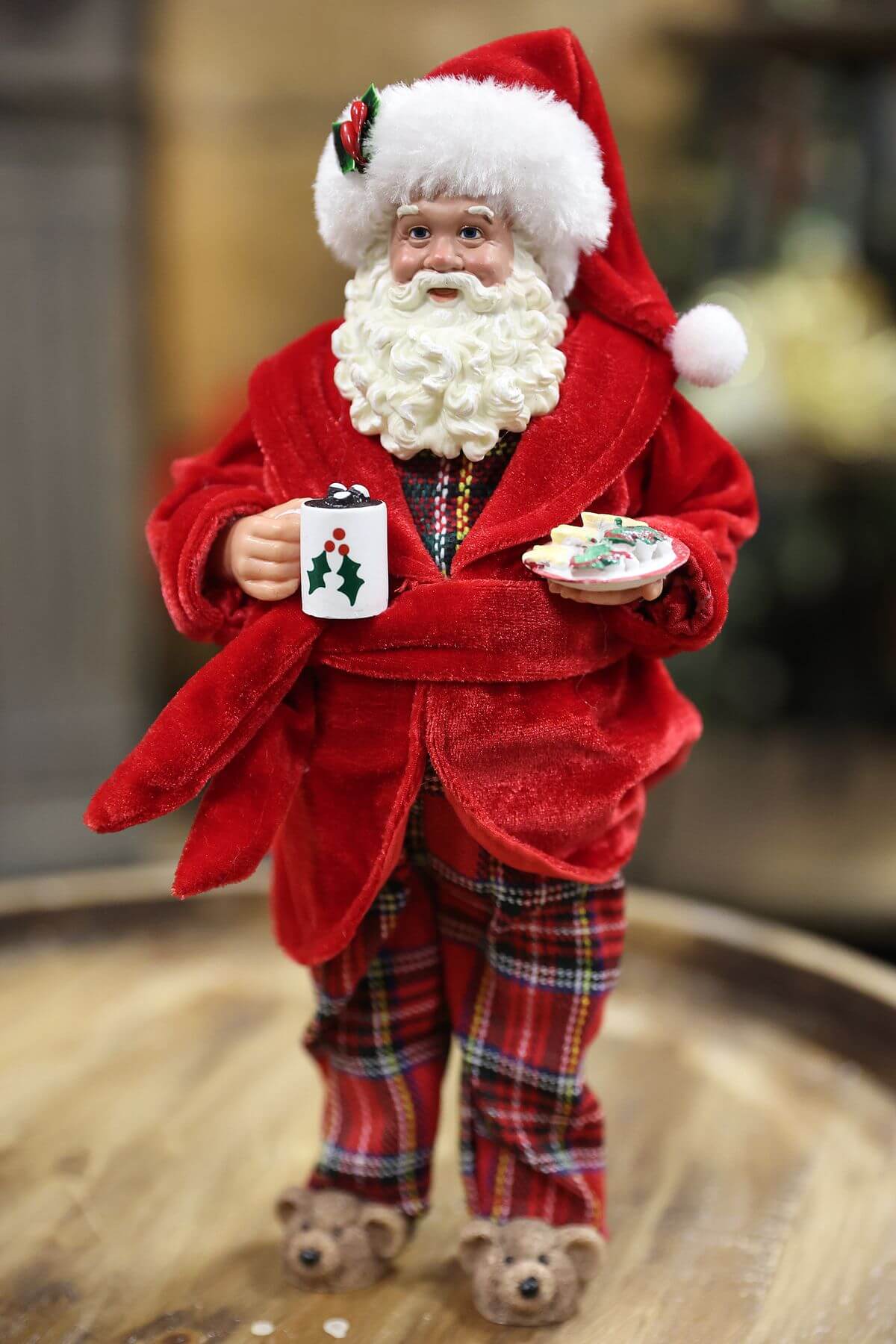 Klasszik karácsonyi Mikulás fürdőköpenyben 28cm | Ewalds.hu